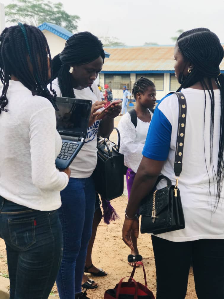 PAD A GIRL PROJECT : WORLD MENSTRUAL HYGIENE DAY 2021 - Ladies Connect ...